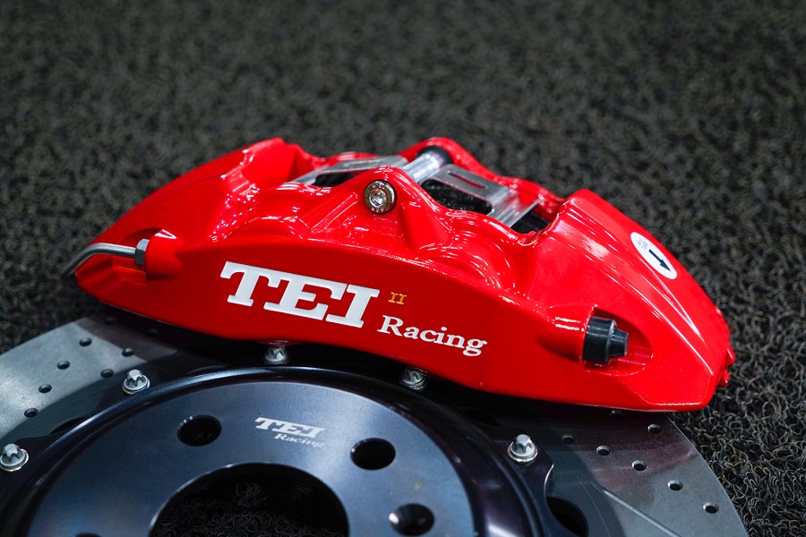 奥迪A4L刹车前轮改装TEI-P40NS大四活塞卡钳套装 _ 卡车之家论坛