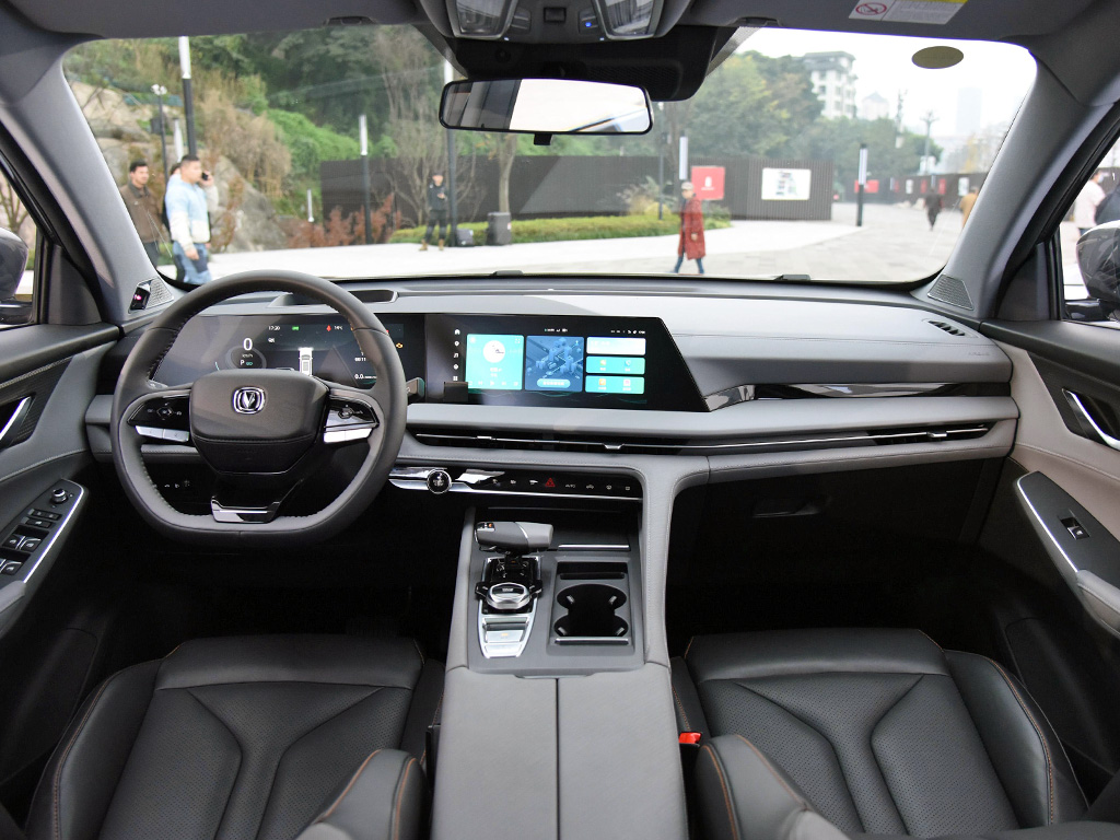 12.79万元起，第二代长安CS75PLUS正式开启预售